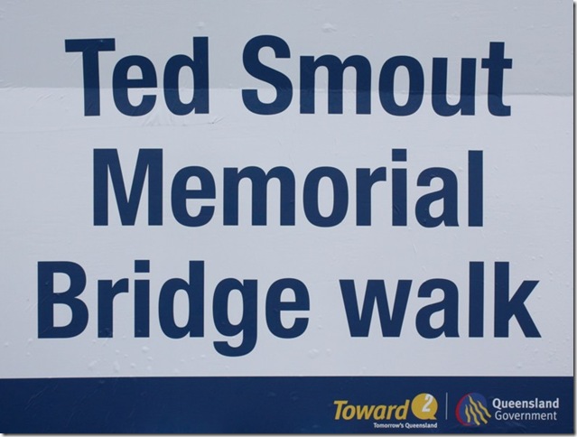 Jan's Blog: Ted Smout memorial bridge opens 11th July 2010